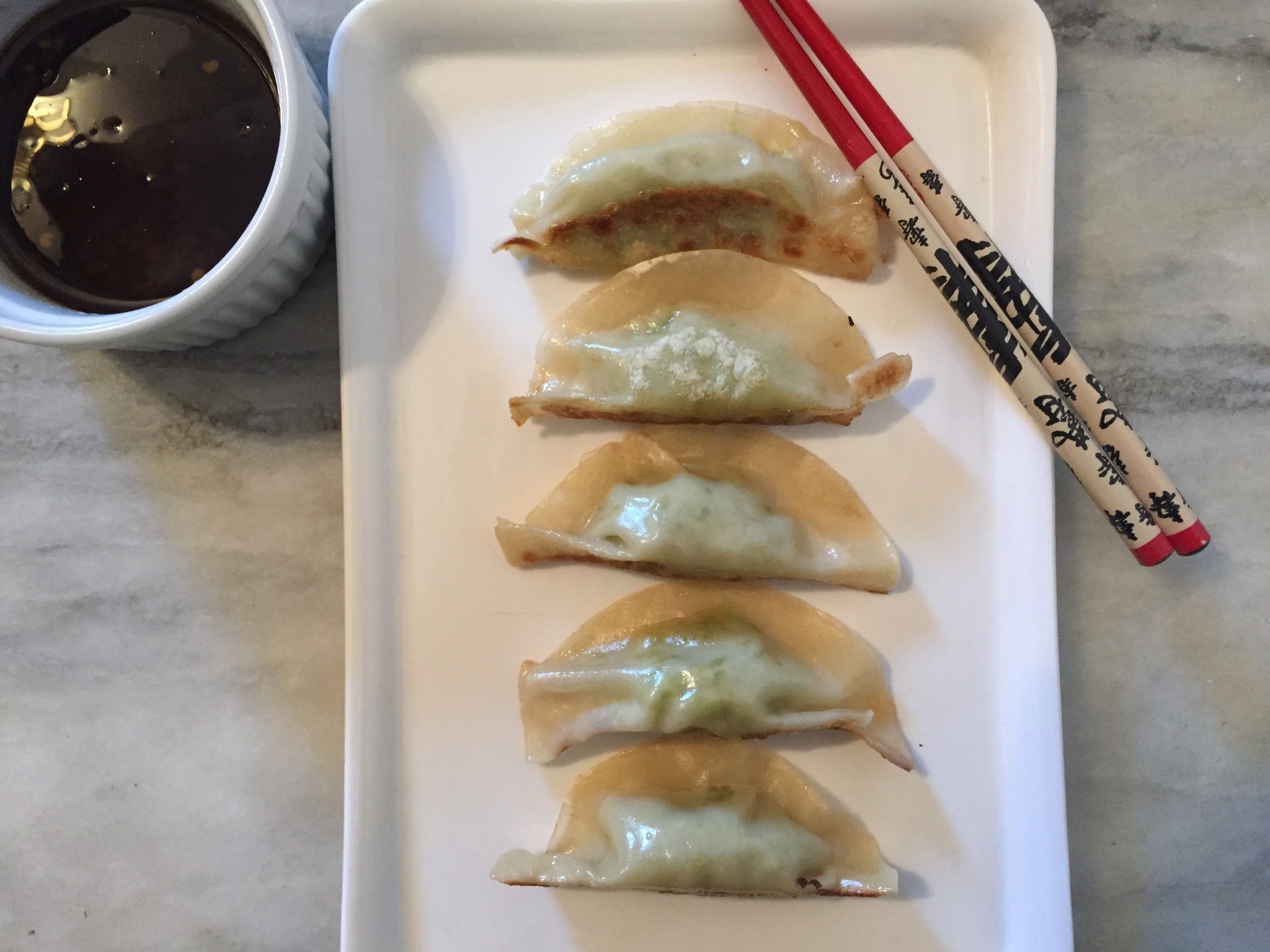 Edamame Gyoza With Dipping Sauce For Fiesta Friday #57 | apuginthekitchen